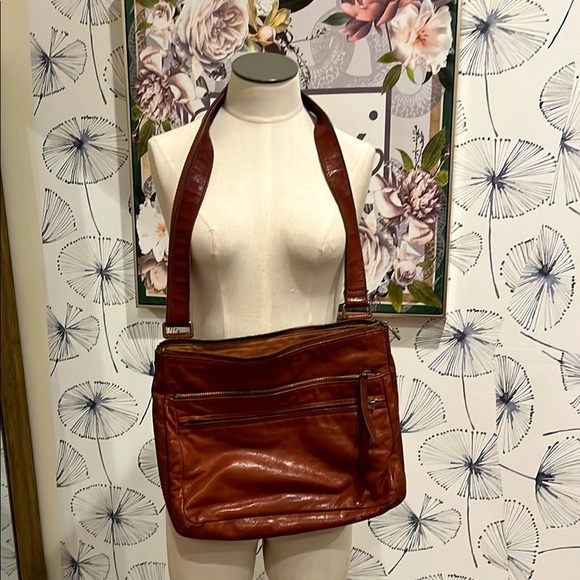 Fossil | Bags | Fossil Elegant Brown Leather Crossbody Bag | Poshmark